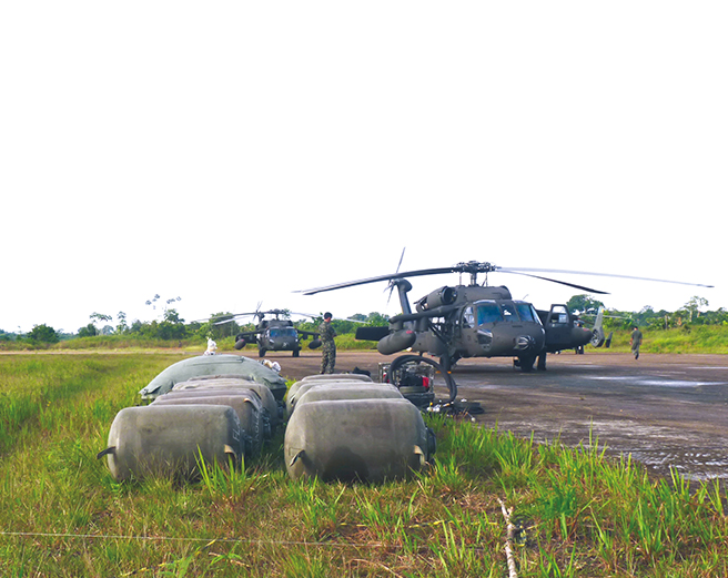 Towable and heli-transportable flexible tanks